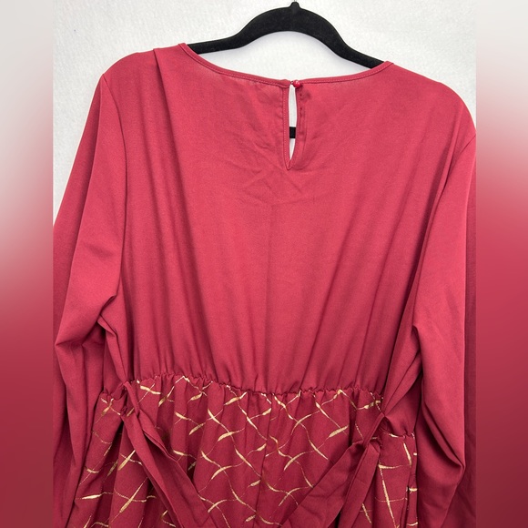 BloomChic | Dresses | 524 Size 82 Nwt Maxi Red Dress With Gold | Poshmark
